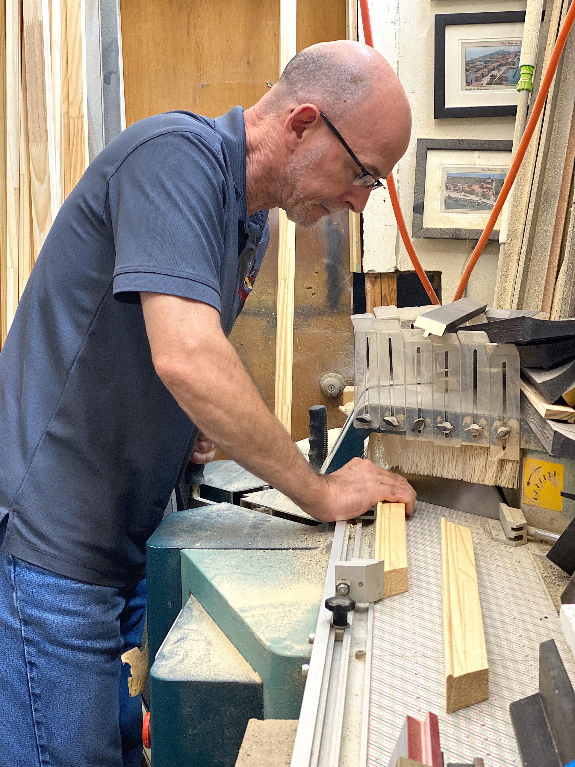 FAQs – Let Us Frame It